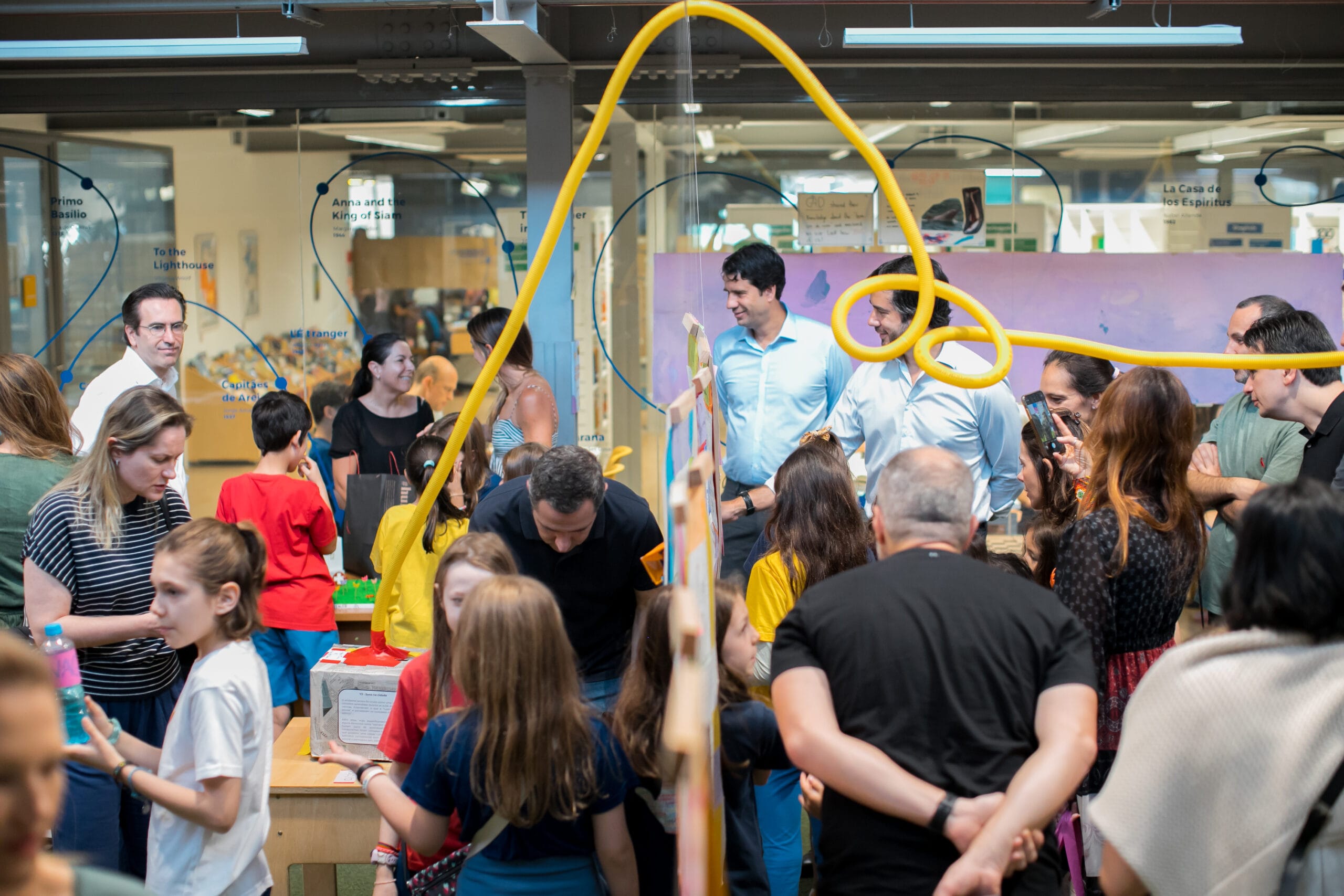 Confira as fotos do primeiro STEAM Fair da Beacon - Beacon School